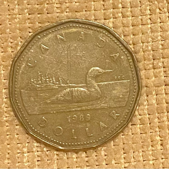 Canadian | Other | 5 Canadian Coins That Are Old Or Vintage And Are ...